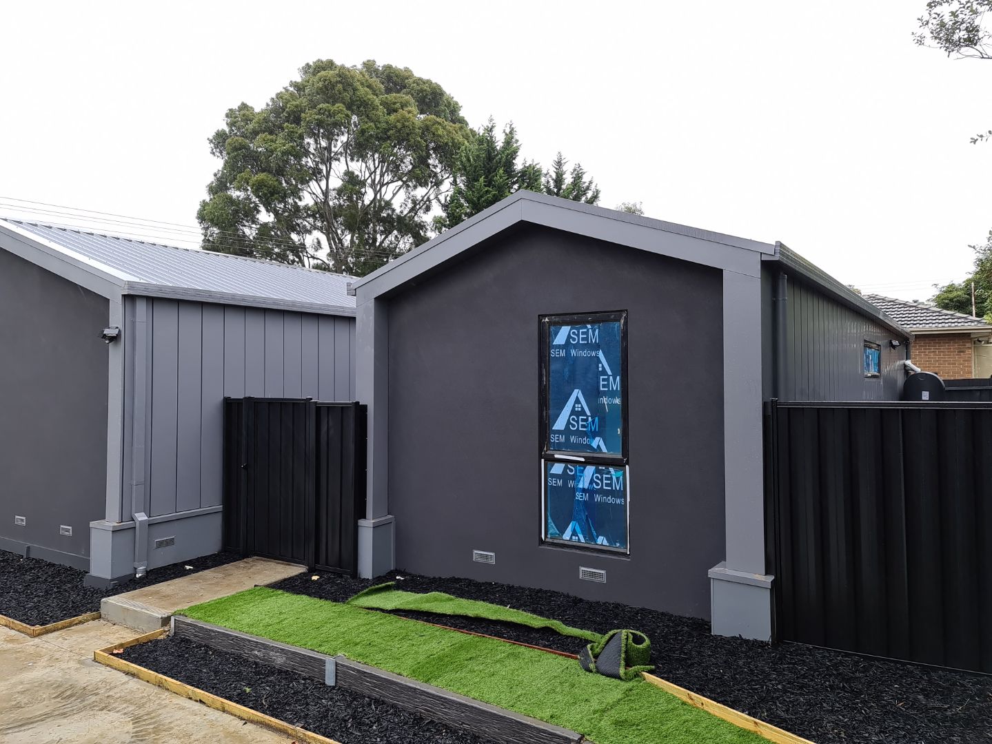 Colorbond interlocking panels – Melbourne Roof Plumbing
